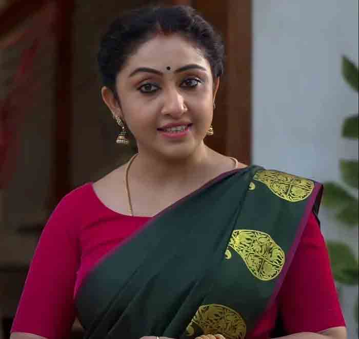 Actress Nithya Das | 'ഗോമൂത്രം കുടിച്ചു, ചാണകം മുഖത്ത് തടവി'; ഭര്‍ത്താവിന്റെ വീട്ടിലെ ആചാരങ്ങളെ ...