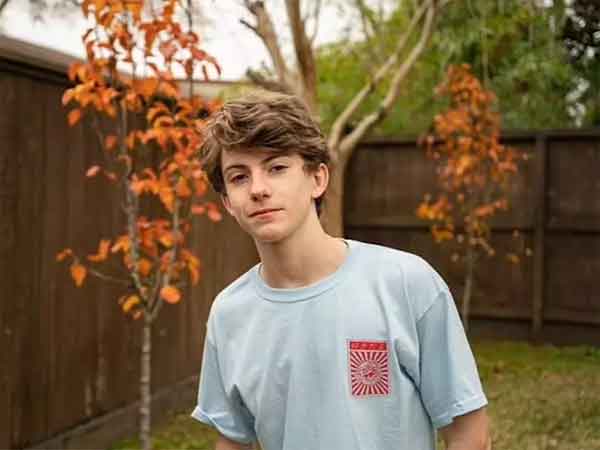 Tyler Sanders | സീരീസുകളിലൂടെ ശ്രദ്ധേയനായ യുവ താരം 18-ാം വയസില് ...